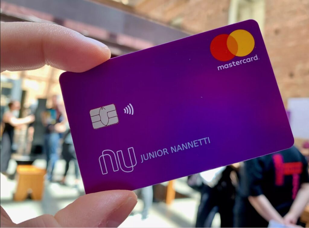 Nubank Credit Card with no annual fee, who can be a customer?